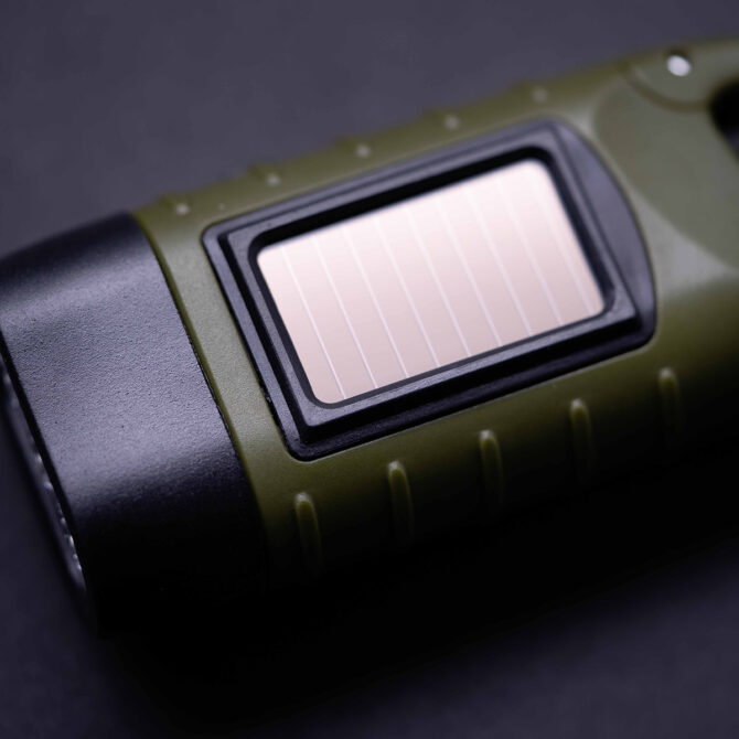 LED Solar und Kurbel Lampe - SmartShopper LED Solar und Kurbel Lampe - SmartShopper